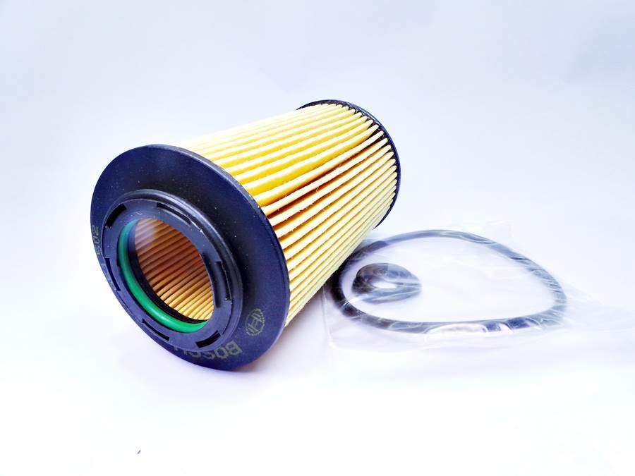 Mercedes M112 oil filter OEM for sales in Malaysia
